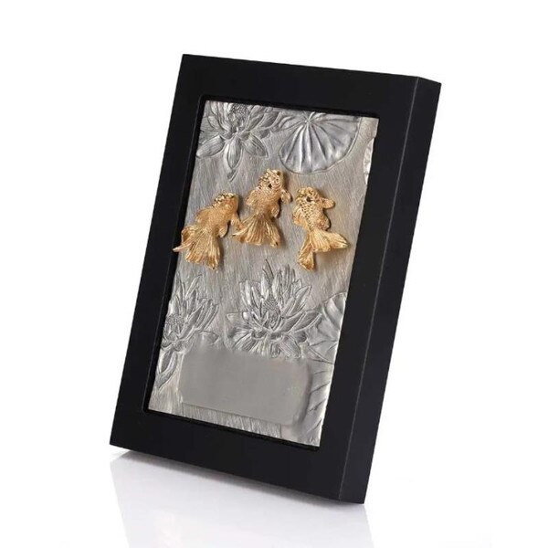 Royal Selangor Three Goldfish Plaque